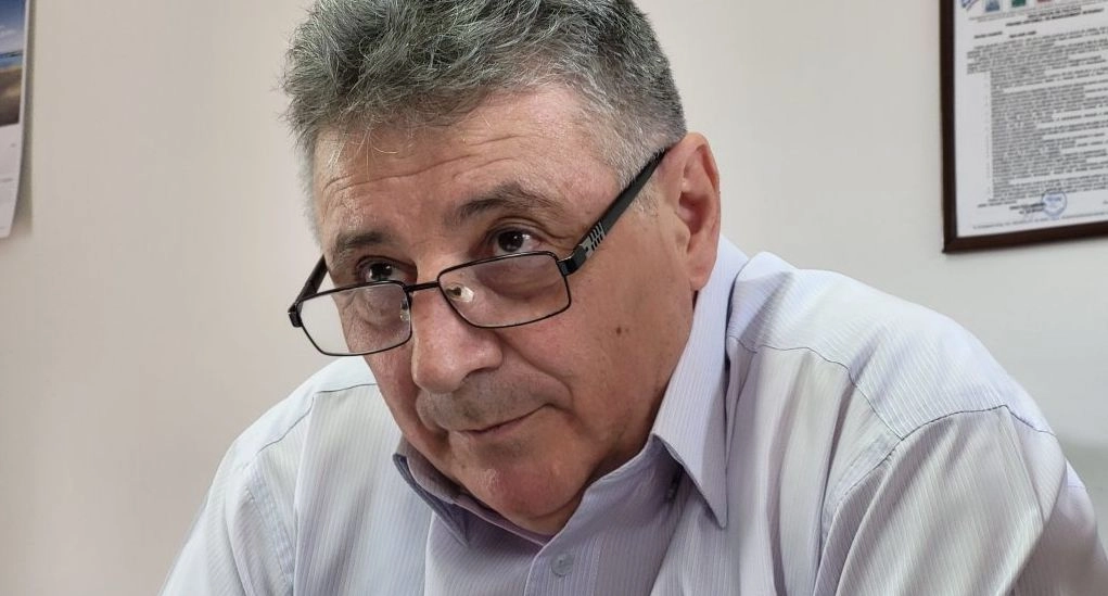 De-a râsu`- plânsu! Aquabis merge din nou la Telciu să preia sistemul ... De-a râsu`- plânsu! Aquabis merge din nou la Telciu să preia sistemul ...